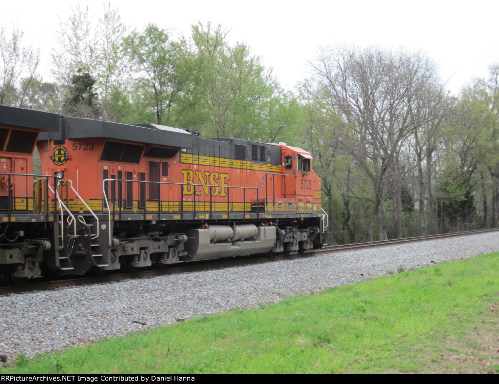 BNSF 5723